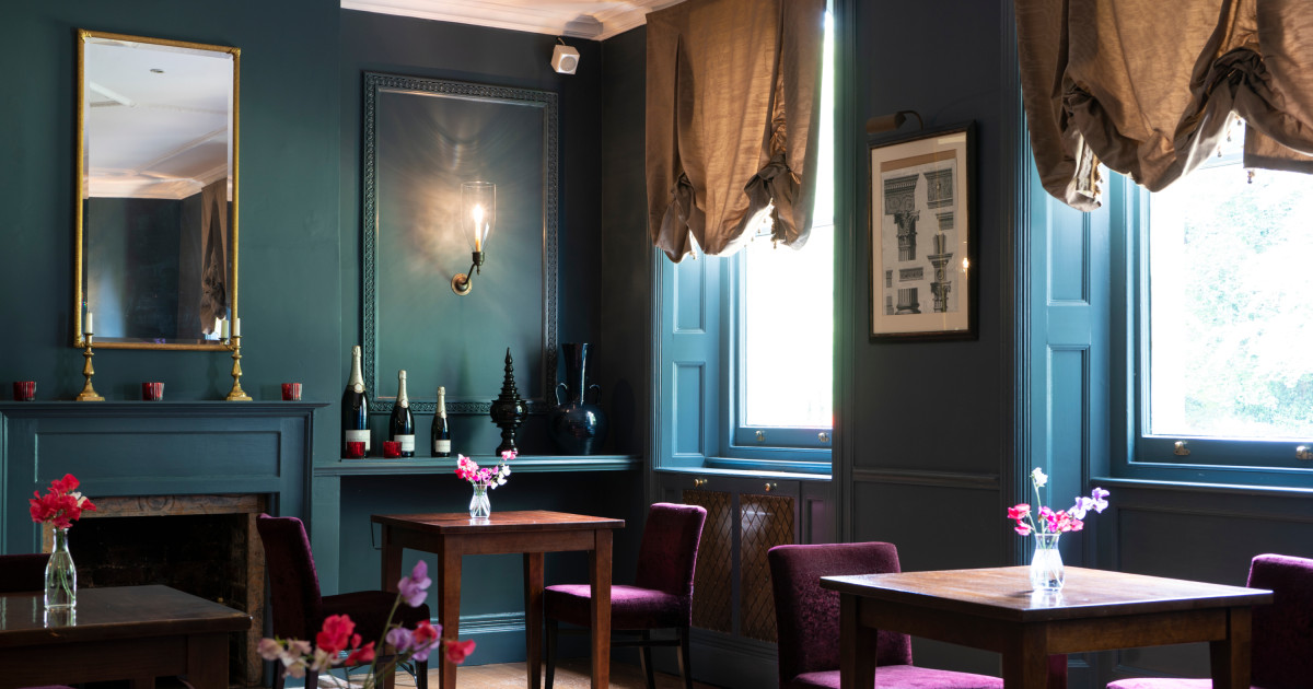 Enjoy Sunday Lunch in Wiltshire at Beechfield House